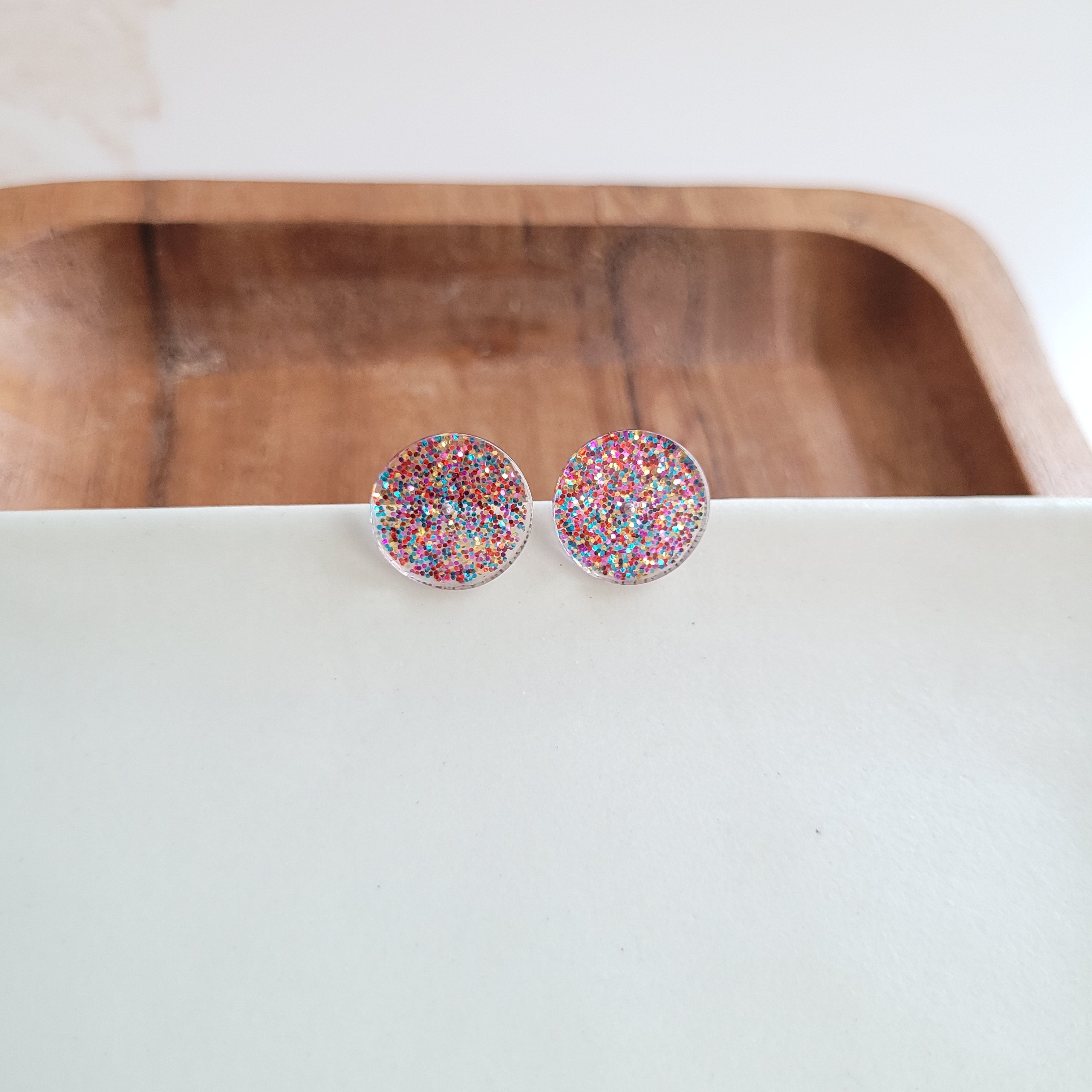 Sophie Studs - Rainbow Glitter – Spiffy & Splendid